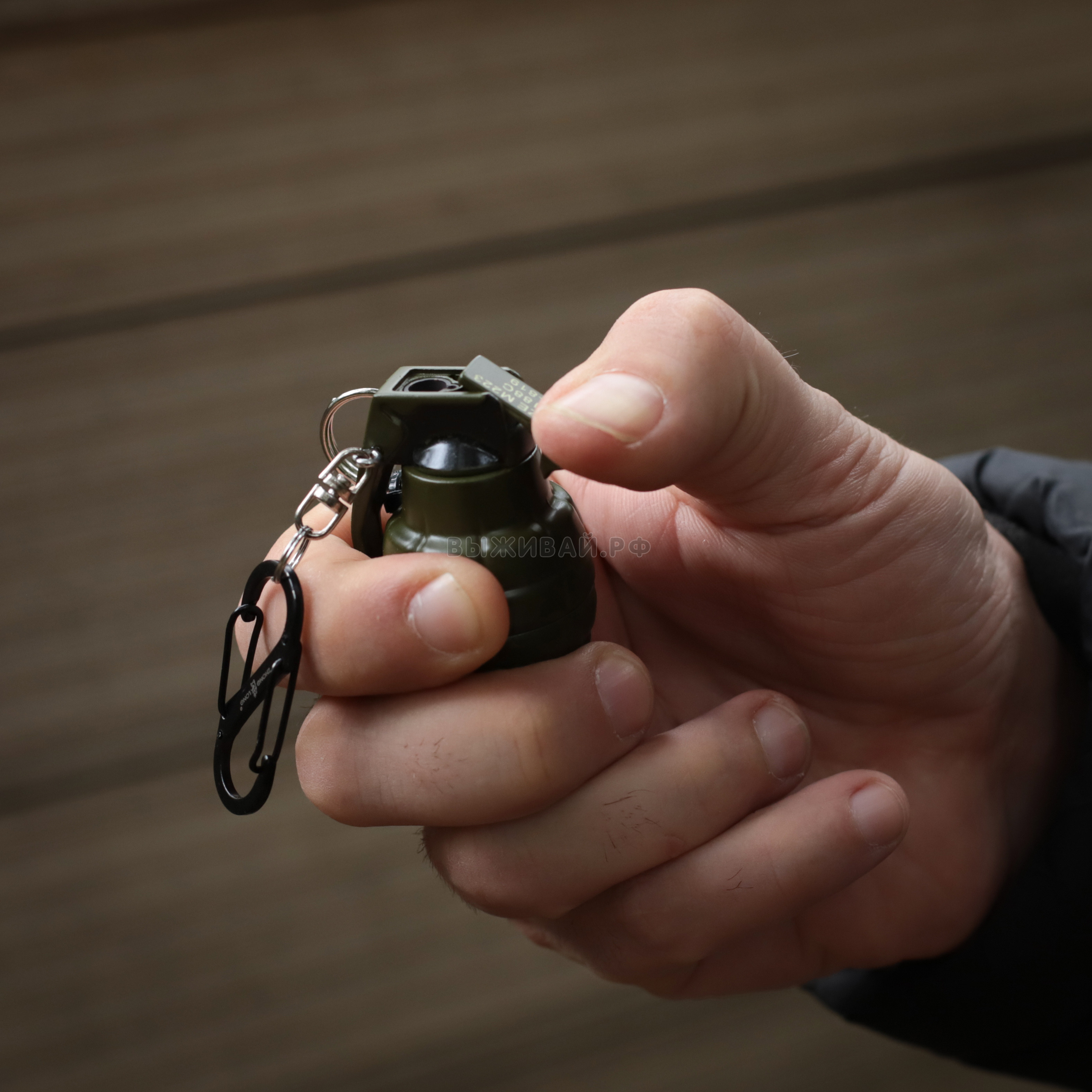 Зажигалки USB, бензиновые, импульсные: Зажигалка брелок Граната Ф1 ...